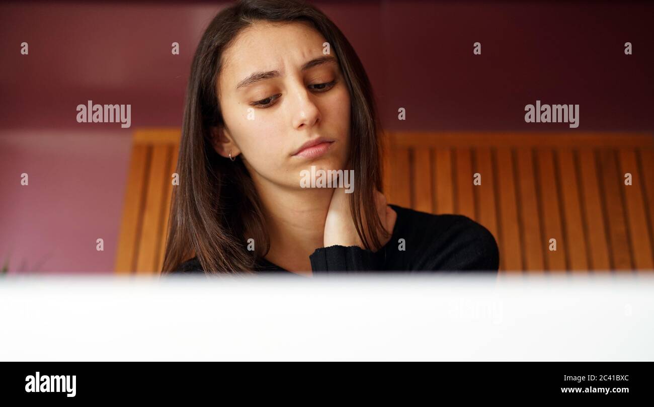 Office ergonomics hi-res stock photography and images - Alamy