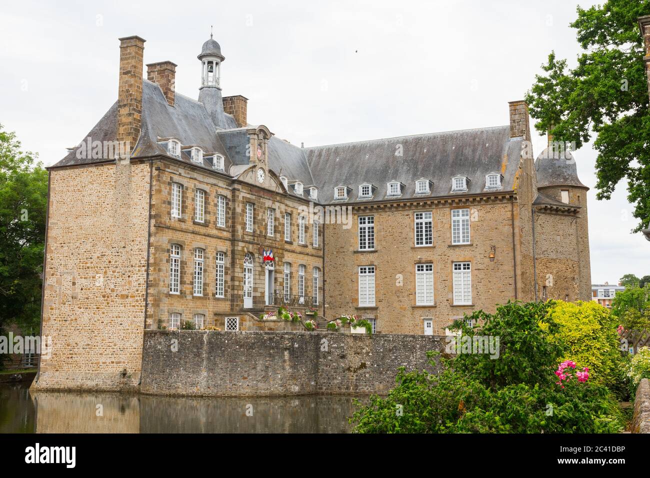 The castle of Flers, now a museum (Normandy, Orne, France). Beautiful ...