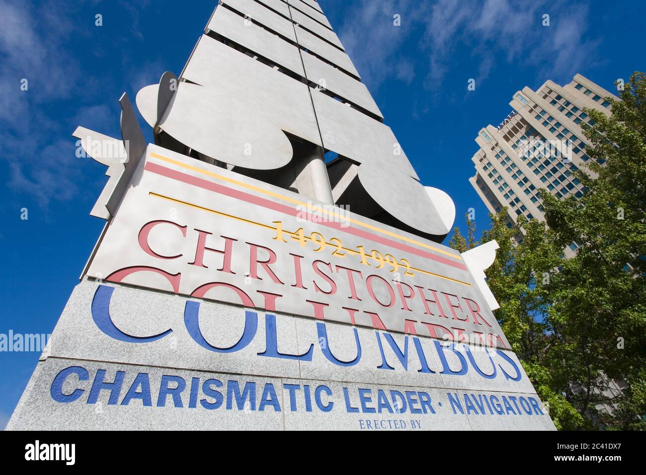 Christopher Columbus Monument, Penns Landing, Waterfront District ...