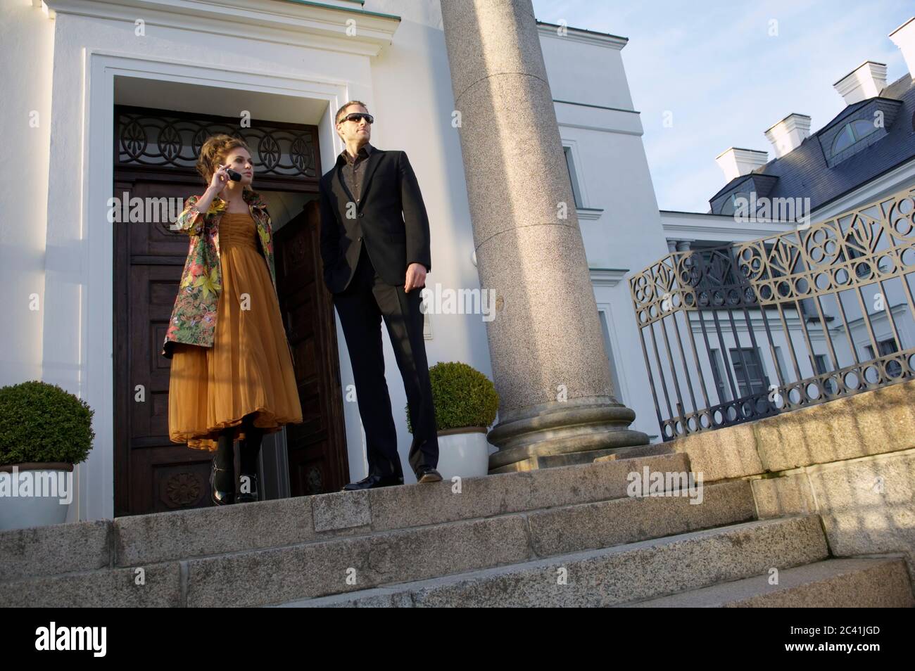 Bodyguard man woman hi-res stock photography and images - Alamy