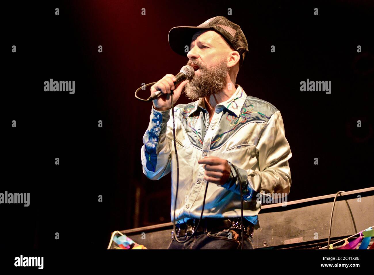 Shantel Singer High Resolution Stock Photography and Images - Alamy