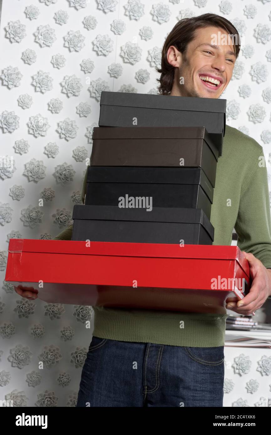 Shoe_boxes hi-res stock photography and images - Alamy