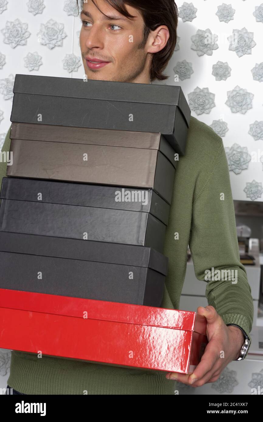 Shoe_boxes hi-res stock photography and images - Alamy