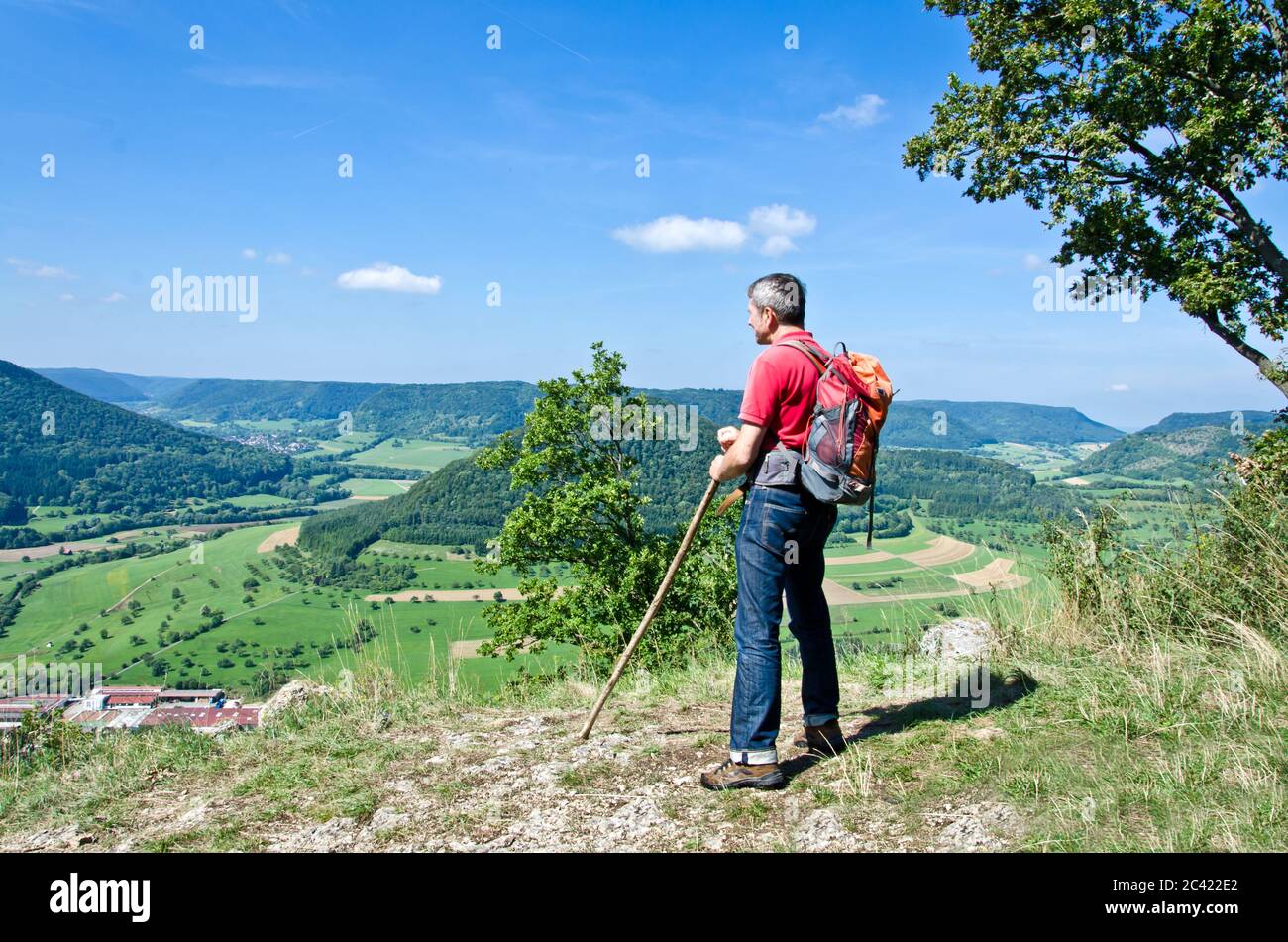 Running walk break hi-res stock photography and images - Alamy