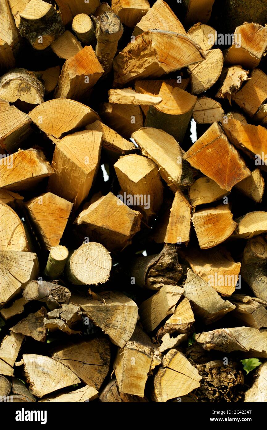 A stack of wood Stock Photo - Alamy