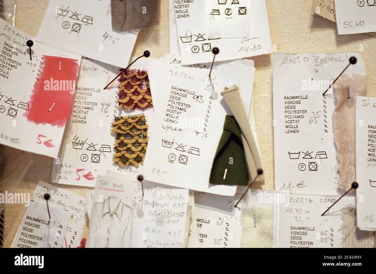 Fabric prices and properties on a pin board - tailoring - order - order ...