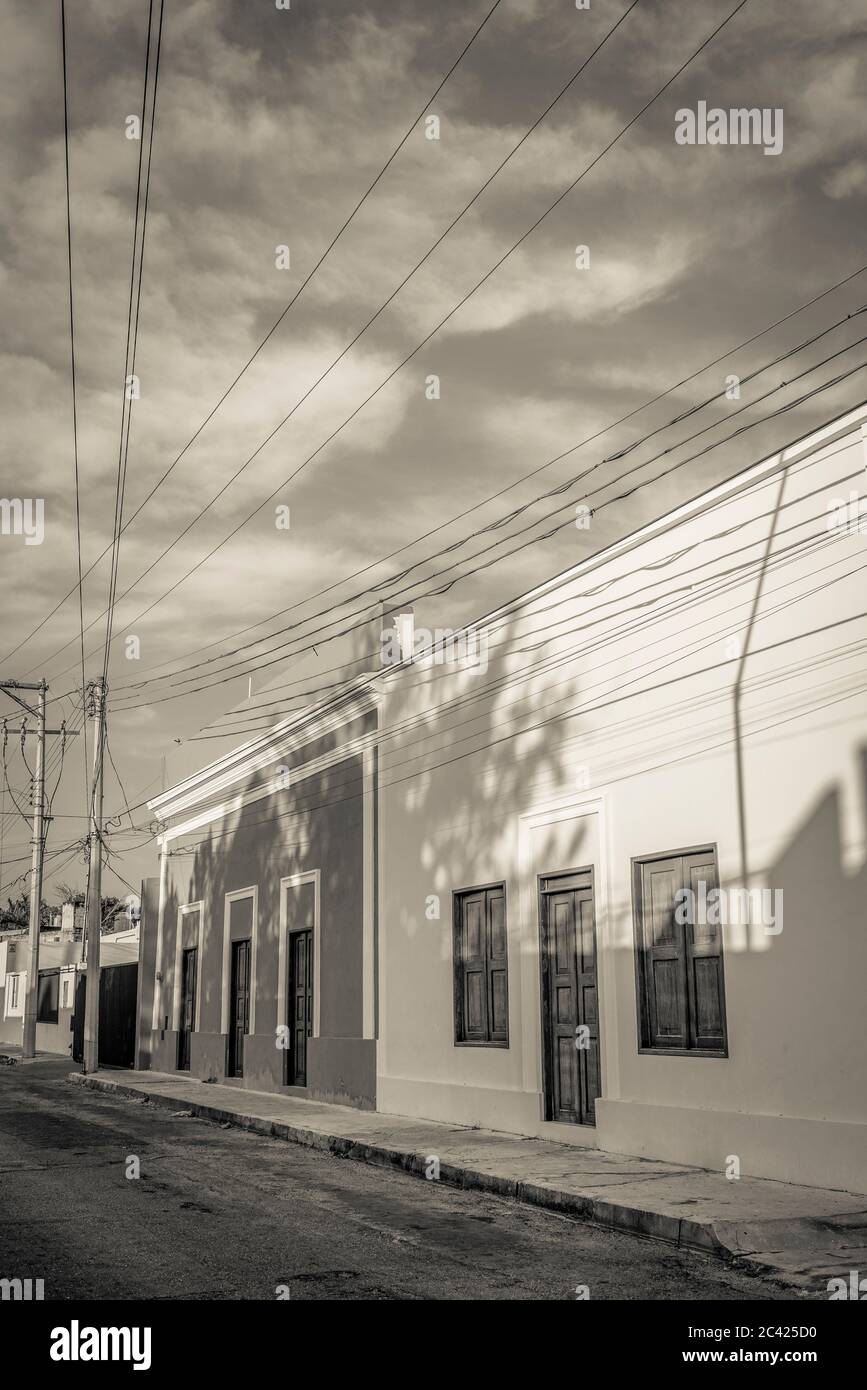 Deserted street in a residential neighbourhood, Merida, Mexico Stock ...
