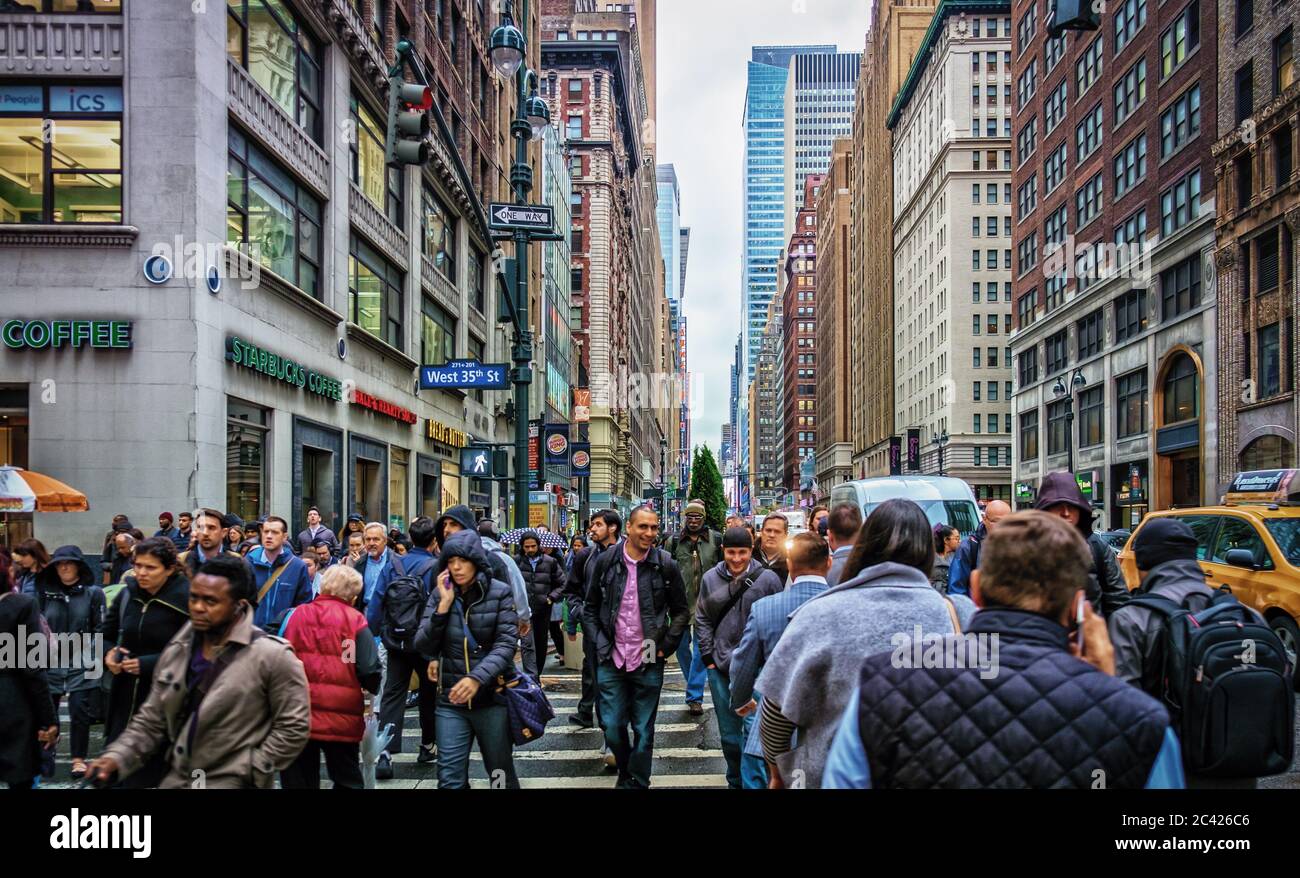 Rush city hi-res stock photography and images - Alamy