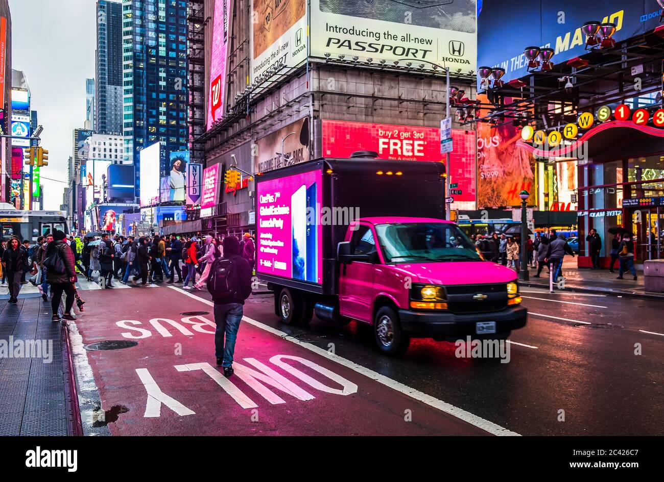 Advertising on van hi-res stock photography and images - Alamy
