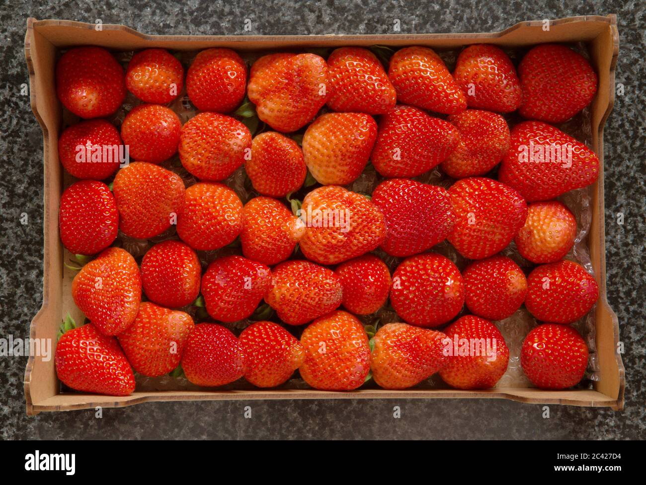 Packed package hi-res stock photography and images - Alamy