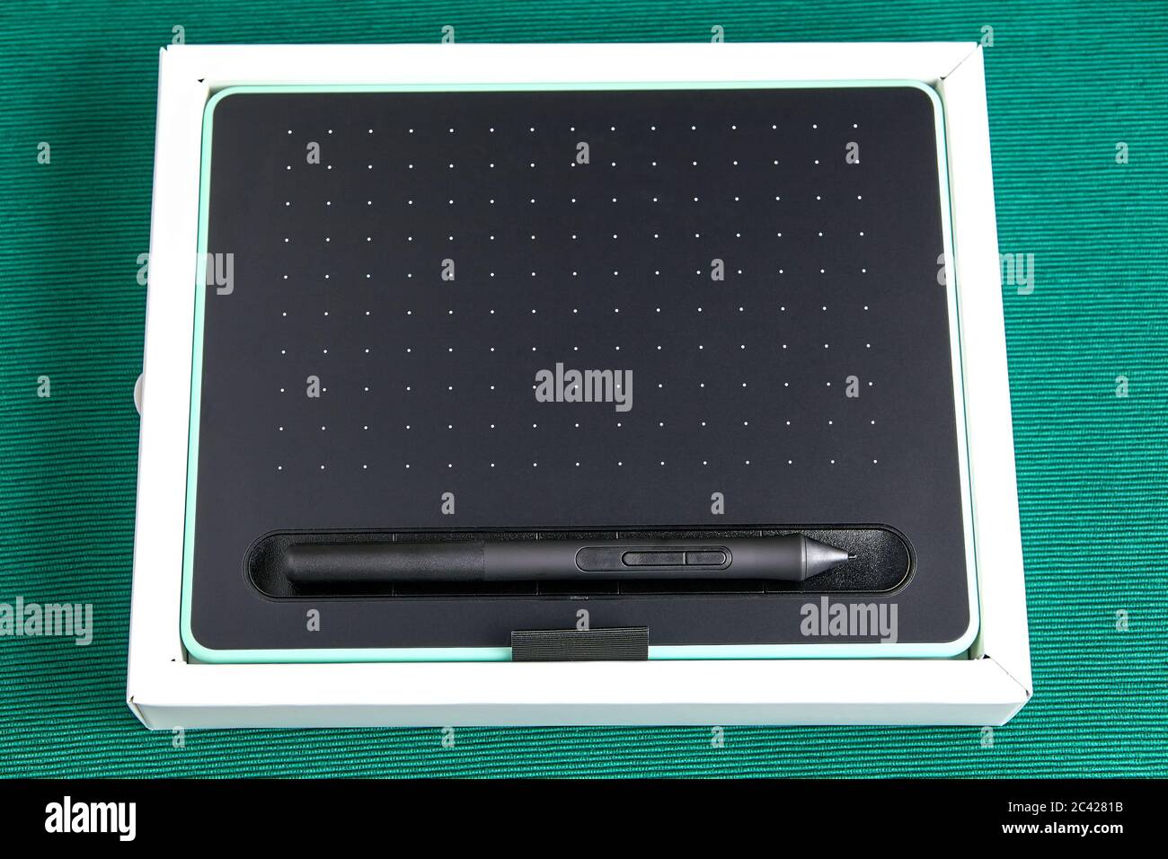 Modern pen drawings hi-res stock photography and images - Alamy