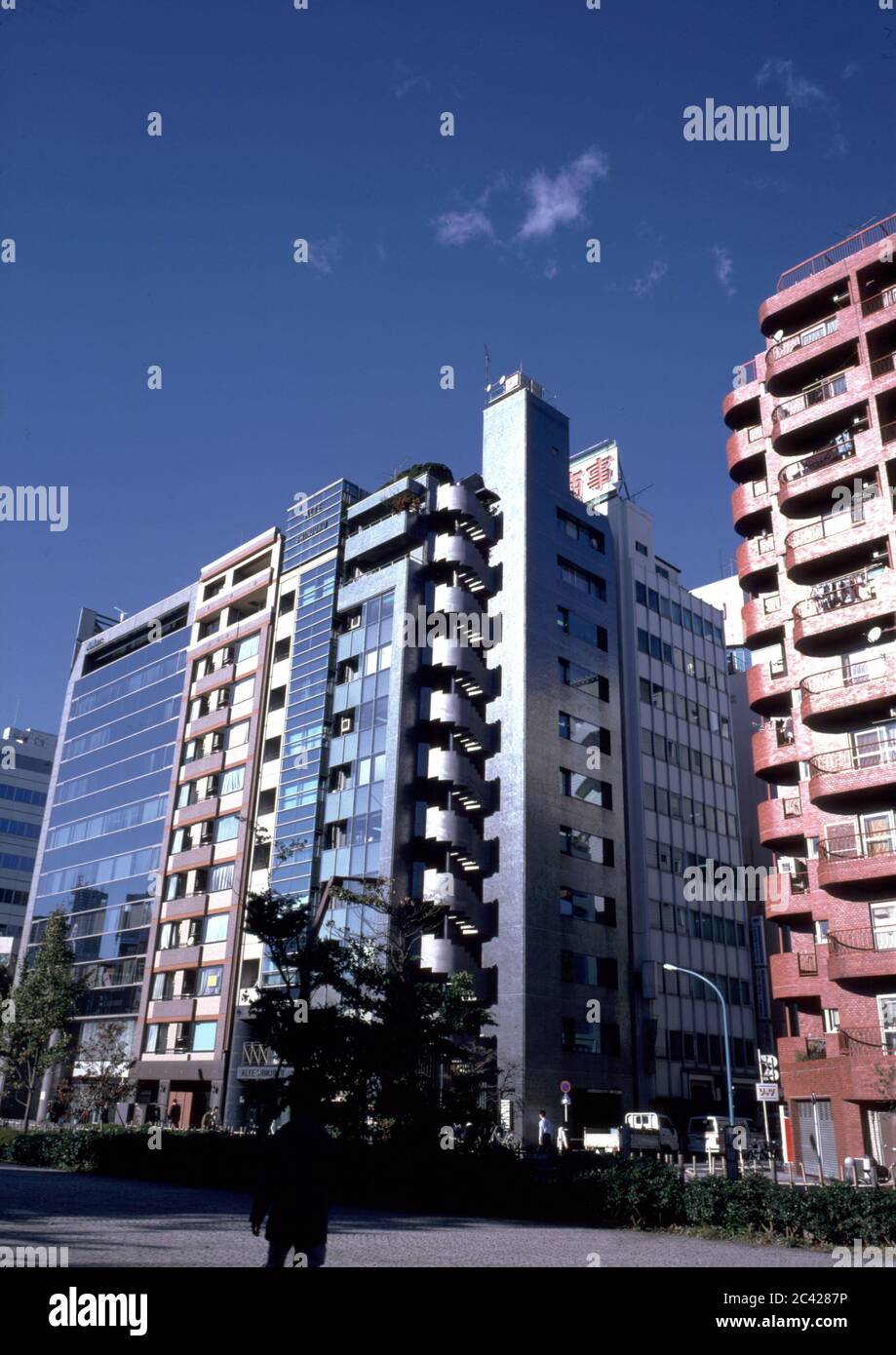 Office building - Tokyo - Japan Stock Photo - Alamy