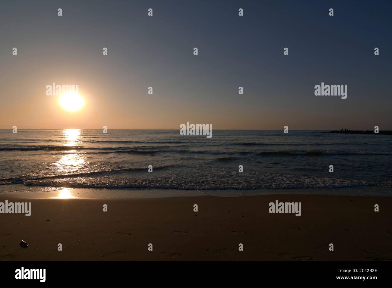 Lonely natural heavenly beach hi-res stock photography and images - Alamy