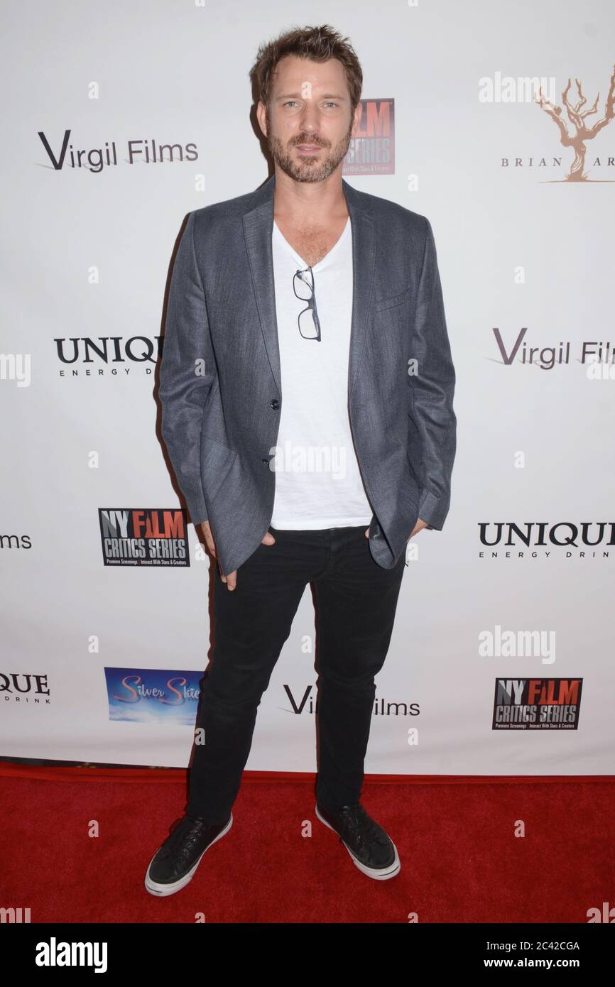 Wil Traval High Resolution Stock Photography and Images - Alamy