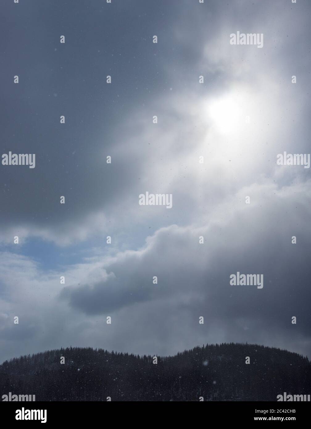 Dark grey sky with snow hi-res stock photography and images - Alamy