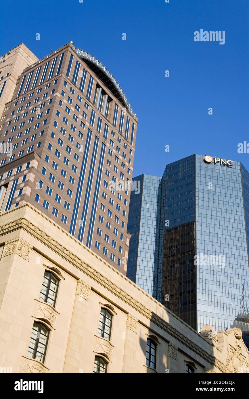 Heinz Hall & skyscraper,Pittsburgh,Pennsylvania,USA Stock Photo - Alamy