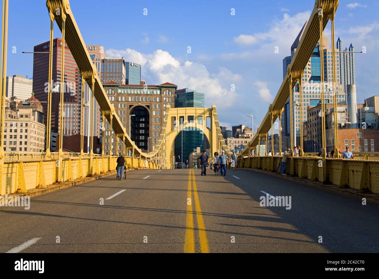 Roberto clemente bridge hi-res stock photography and images - Alamy