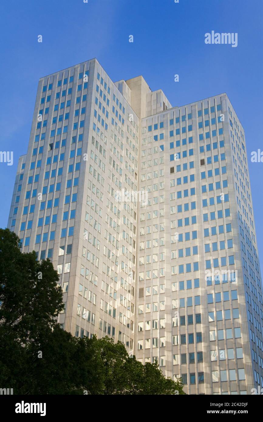 Gateway center pittsburgh hi-res stock photography and images - Alamy