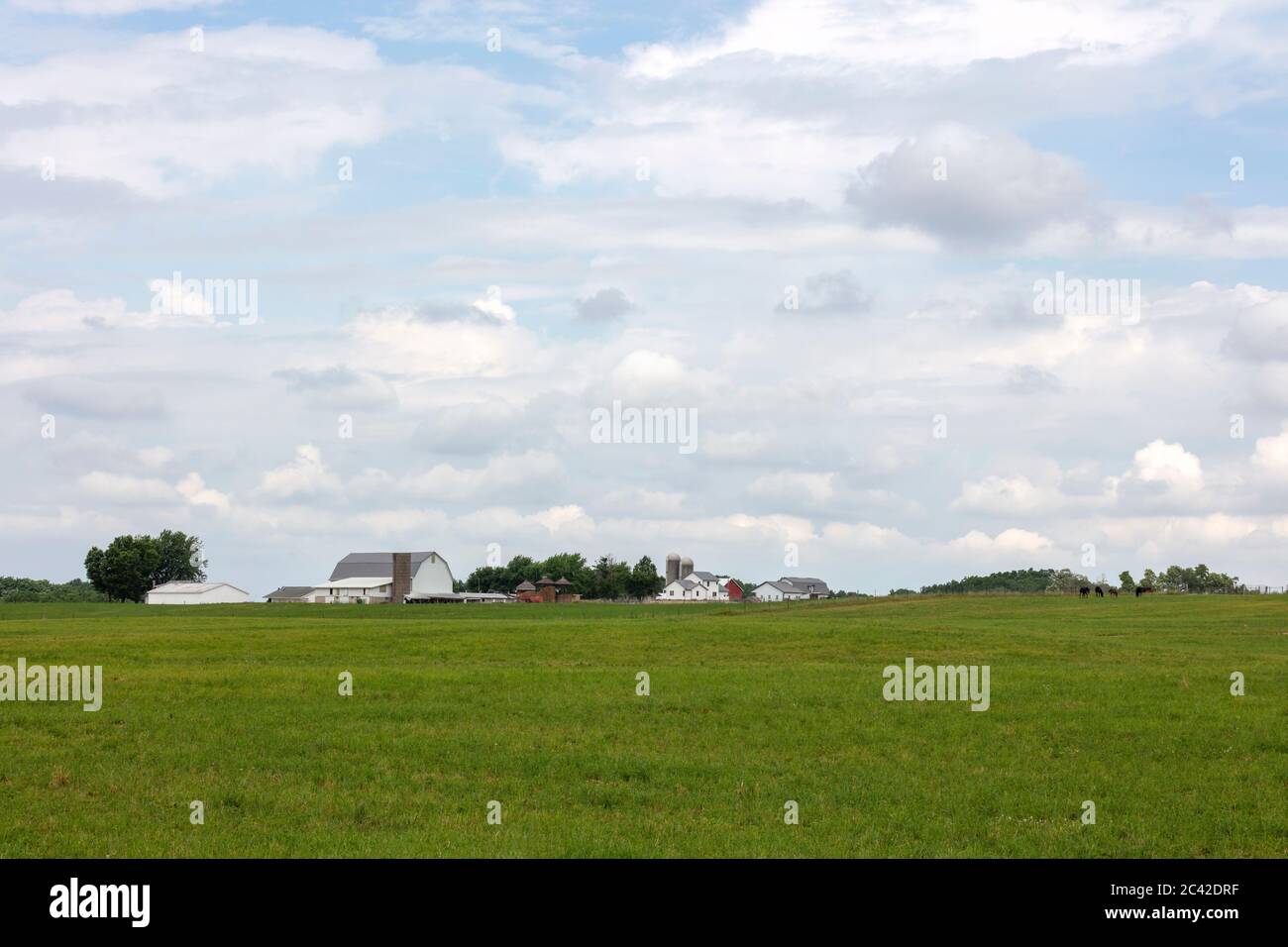 Amish Farms High Resolution Stock Photography and Images - Alamy