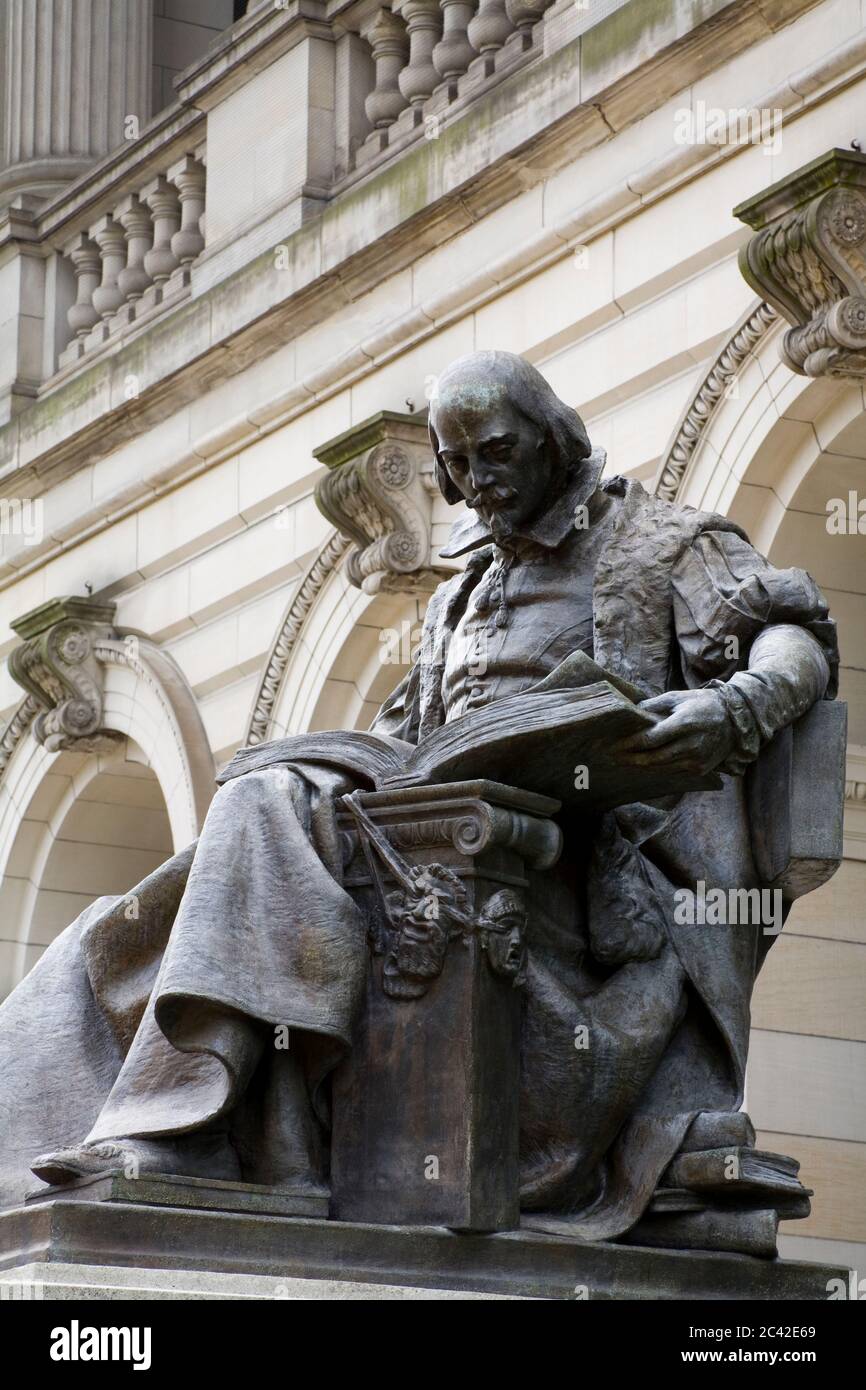 Carnegie museum hi-res stock photography and images - Alamy