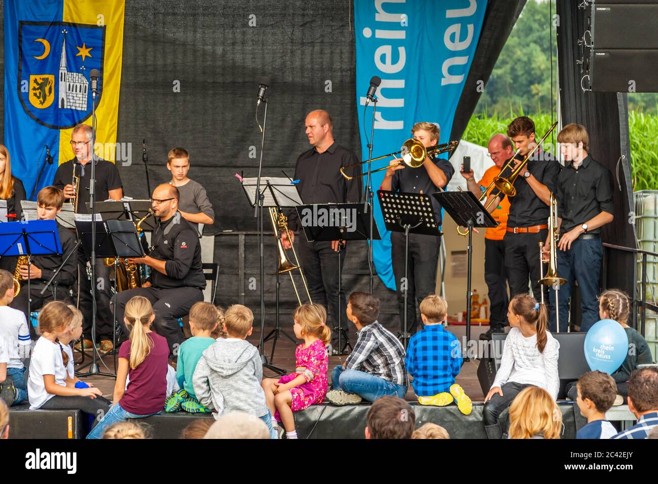 Musical instruments on the outdoor stage hi-res stock photography and ...
