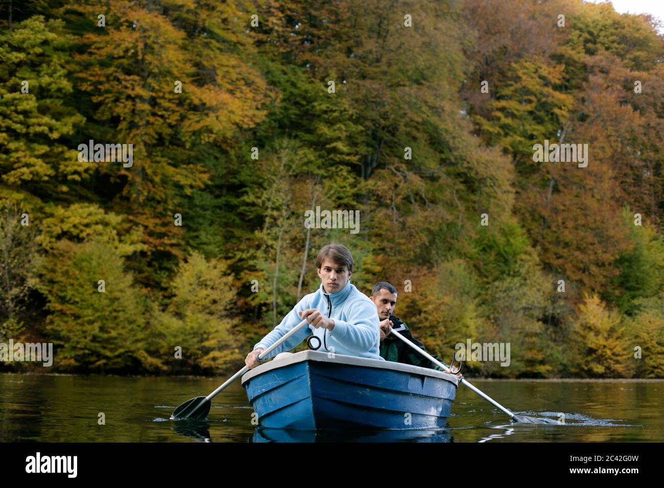 Two persons in paddle boat hi-res stock photography and images - Alamy