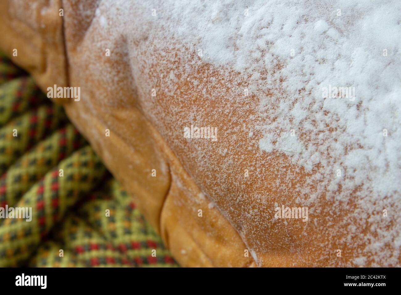 Rug bread hi-res stock photography and images - Alamy