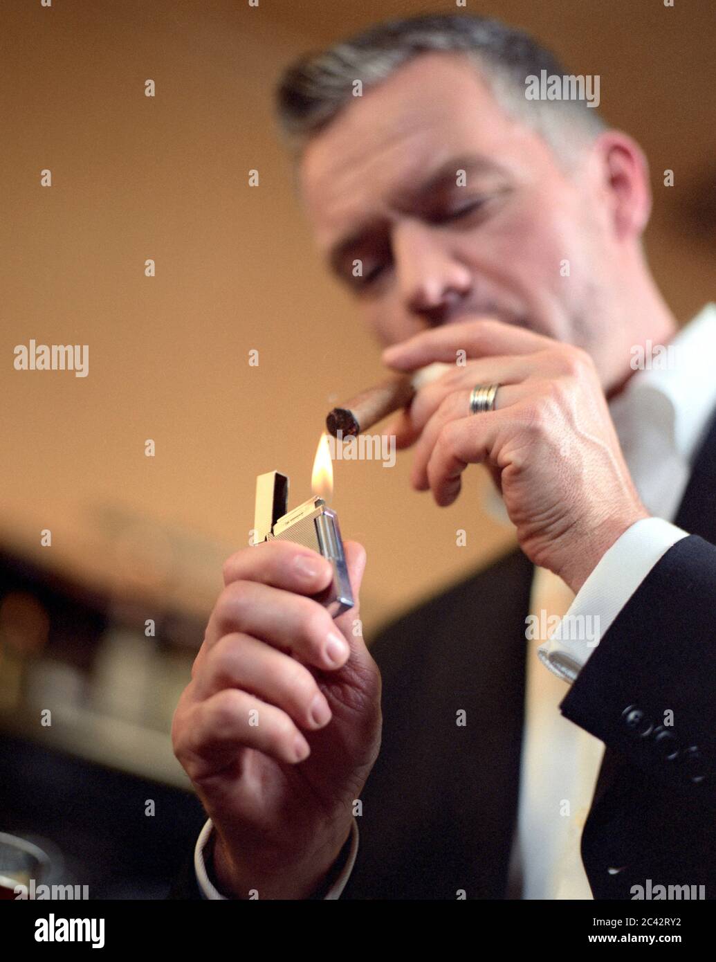 Cigar bar interior hi-res stock photography and images - Alamy