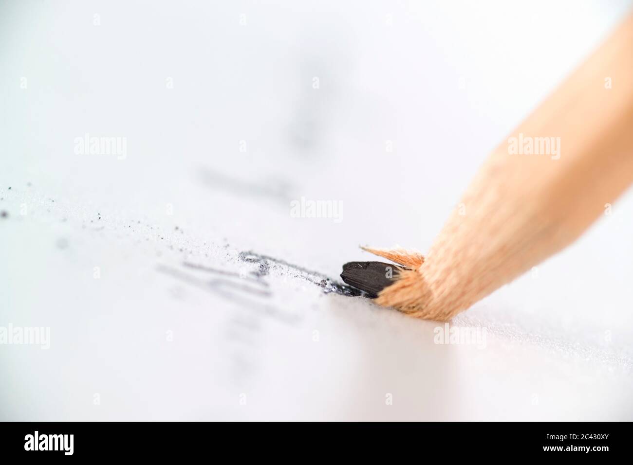 Broken pencil tip - mishap - office work Stock Photo - Alamy