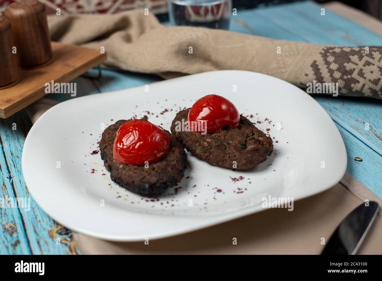Cotlet hi-res stock photography and images - Alamy