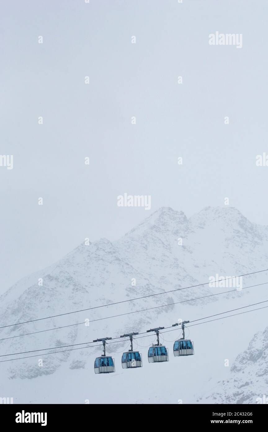 Cabins of a cable car Stock Photo - Alamy