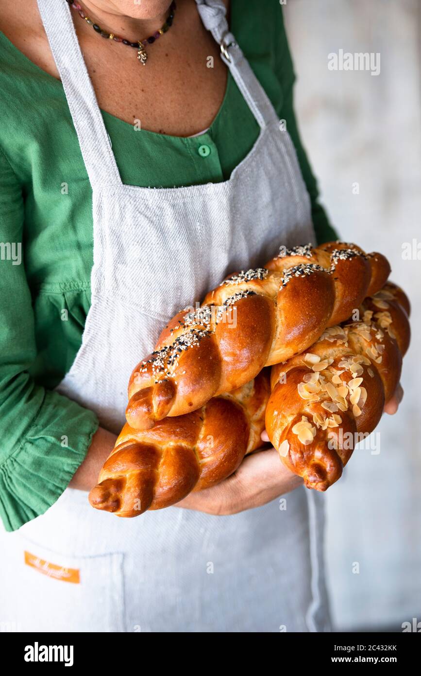 Challah oven hi-res stock photography and images - Alamy
