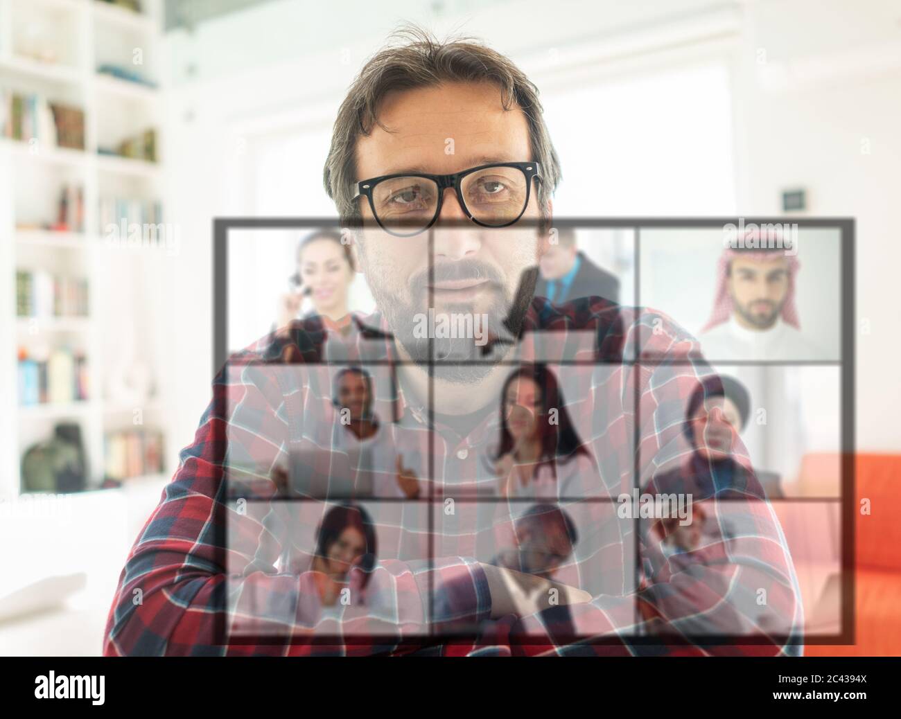 Zoom meeting screen people hi-res stock photography and images - Alamy