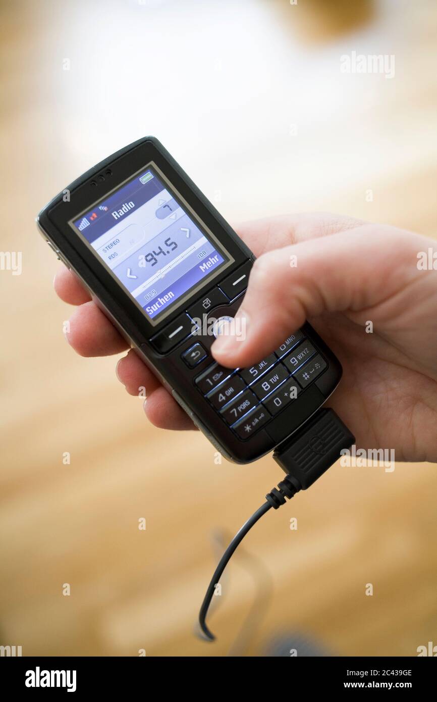 Radio channel hi-res stock photography and images - Alamy