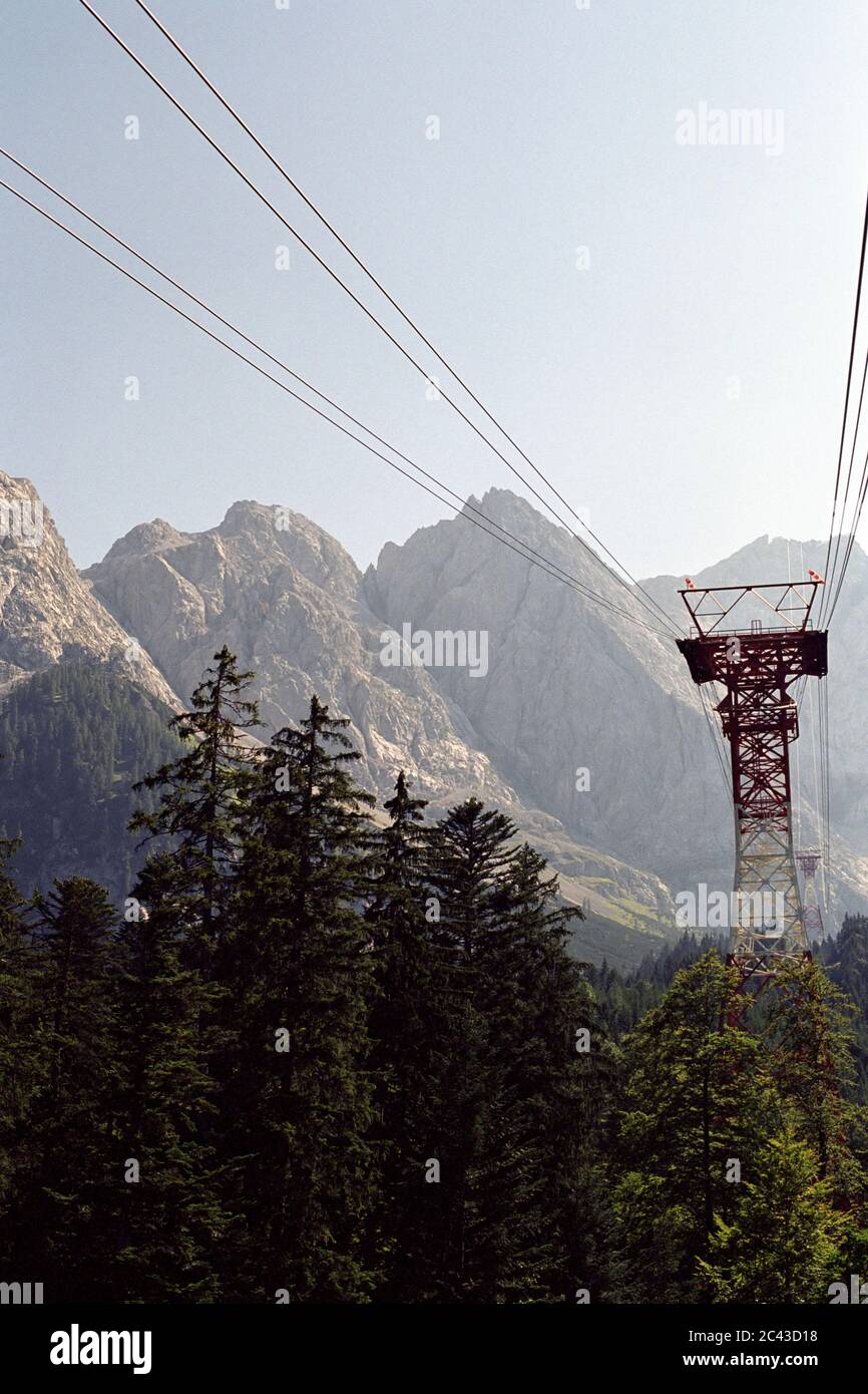 Cable car to Zugspitze, Bavaria, Germany Stock Photo - Alamy