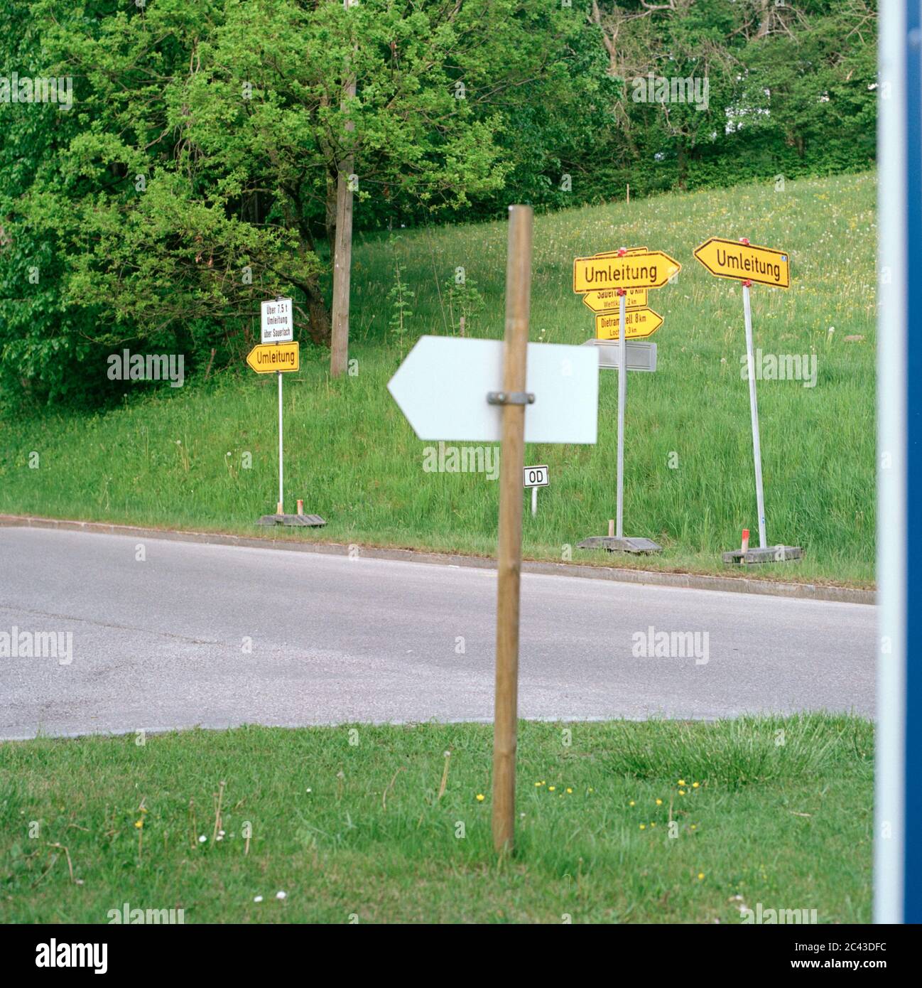 Several diversion signs at an intersection, Bavaria, Germany Stock ...
