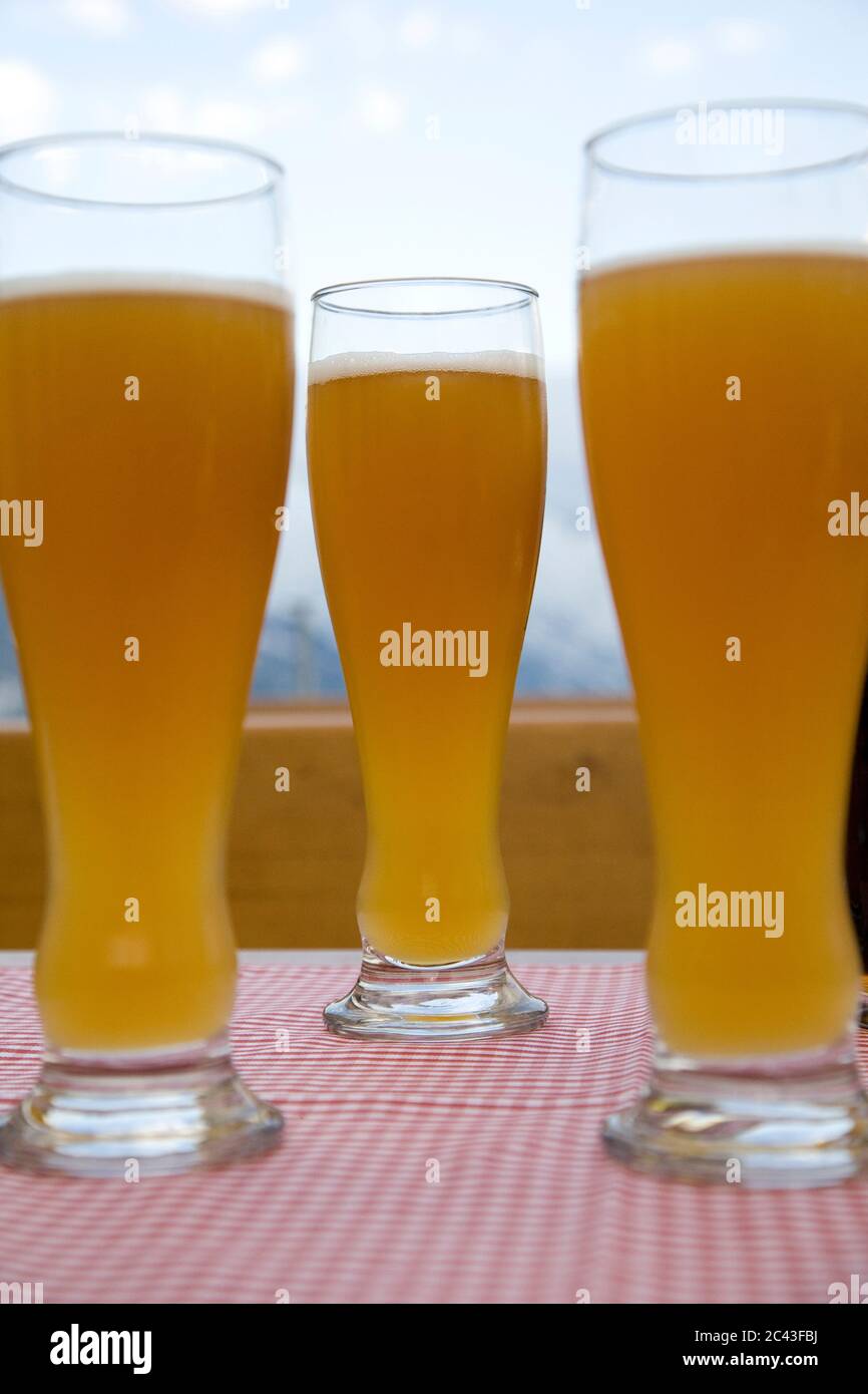Beers on a table hi-res stock photography and images - Alamy
