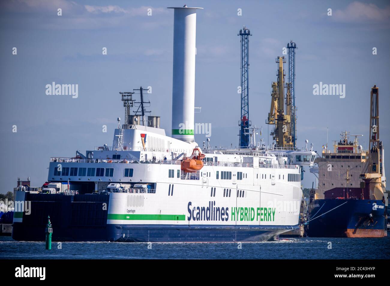 Scandlines logo hi-res stock photography and images - Alamy