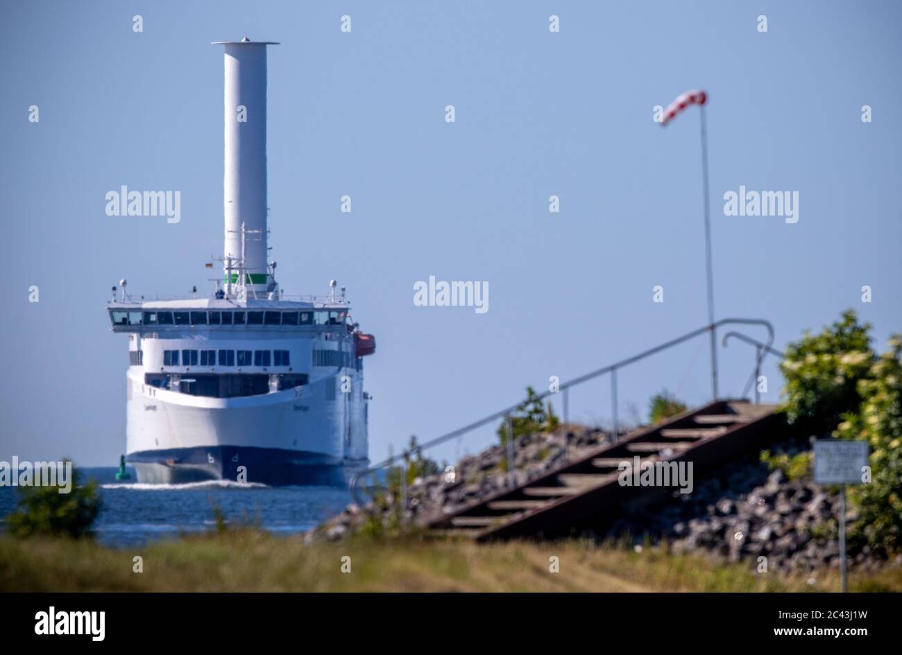 Flettner rotor ship hi-res stock photography and images - Alamy