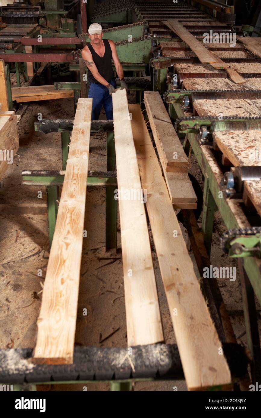 Sawmill interior hi-res stock photography and images - Alamy