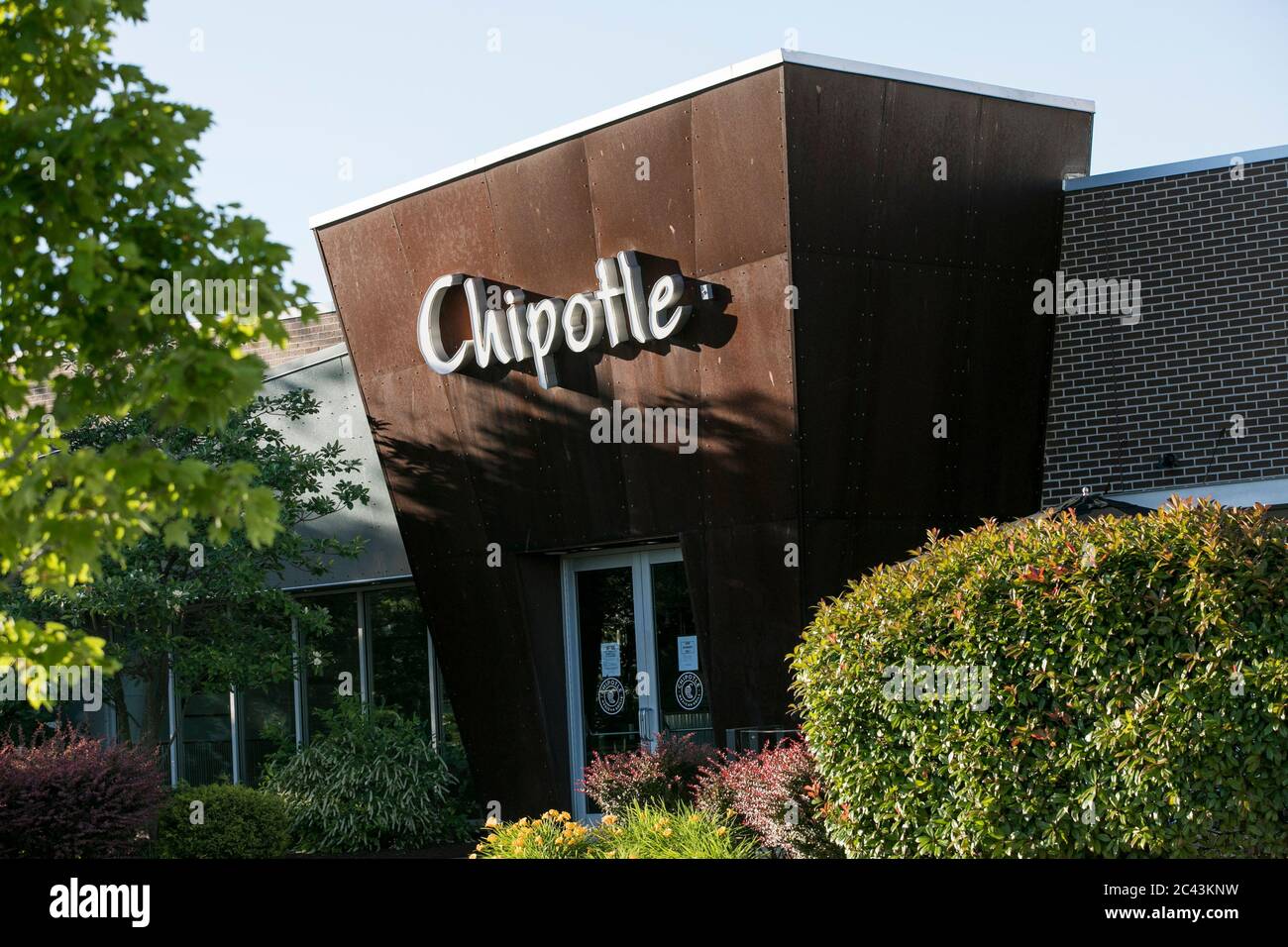 Chipotle logo hi-res stock photography and images - Alamy