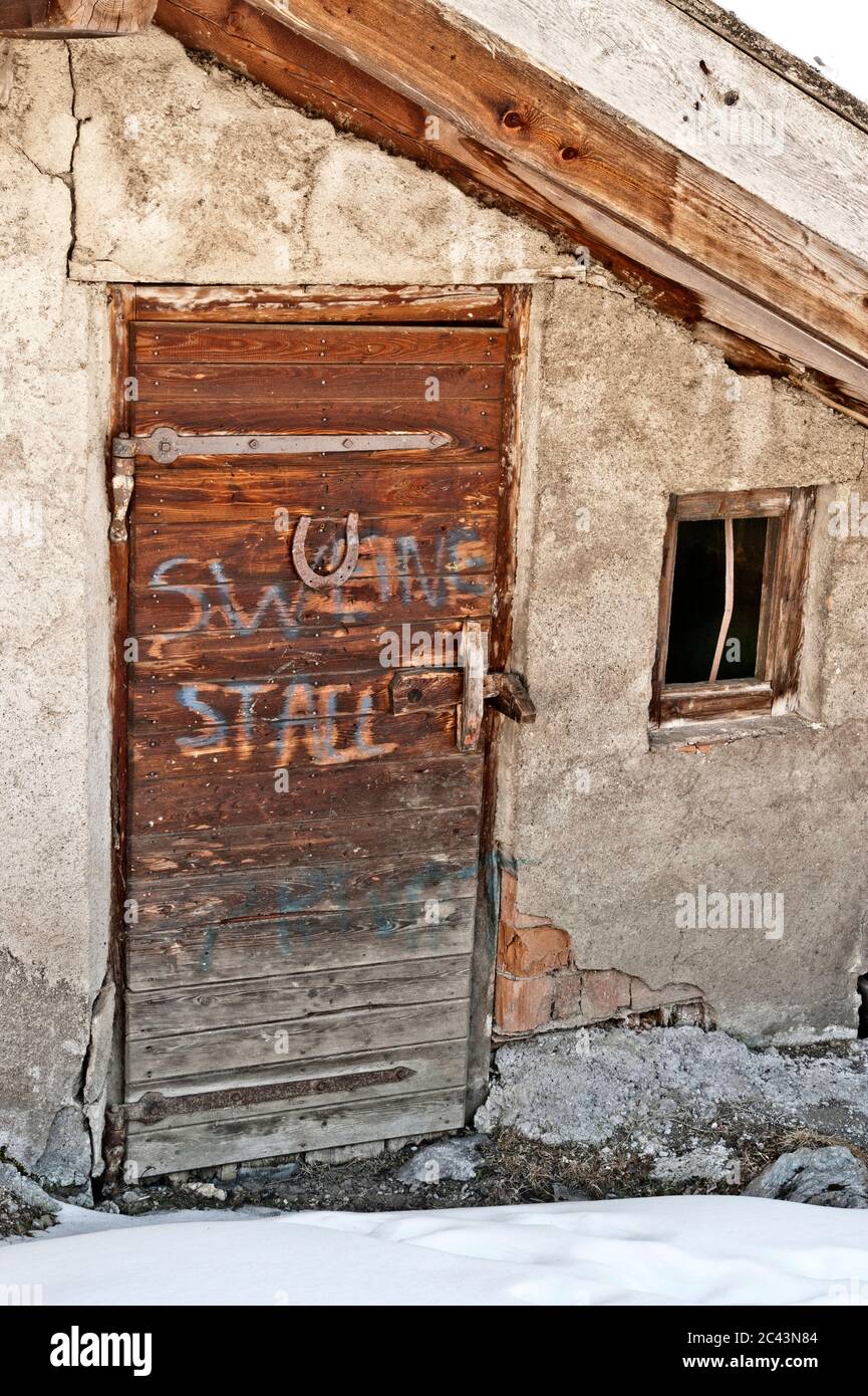 Door to the pigsty Stock Photo - Alamy