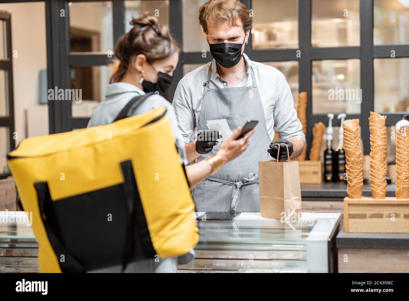 Self service food counter hi-res stock photography and images - Alamy