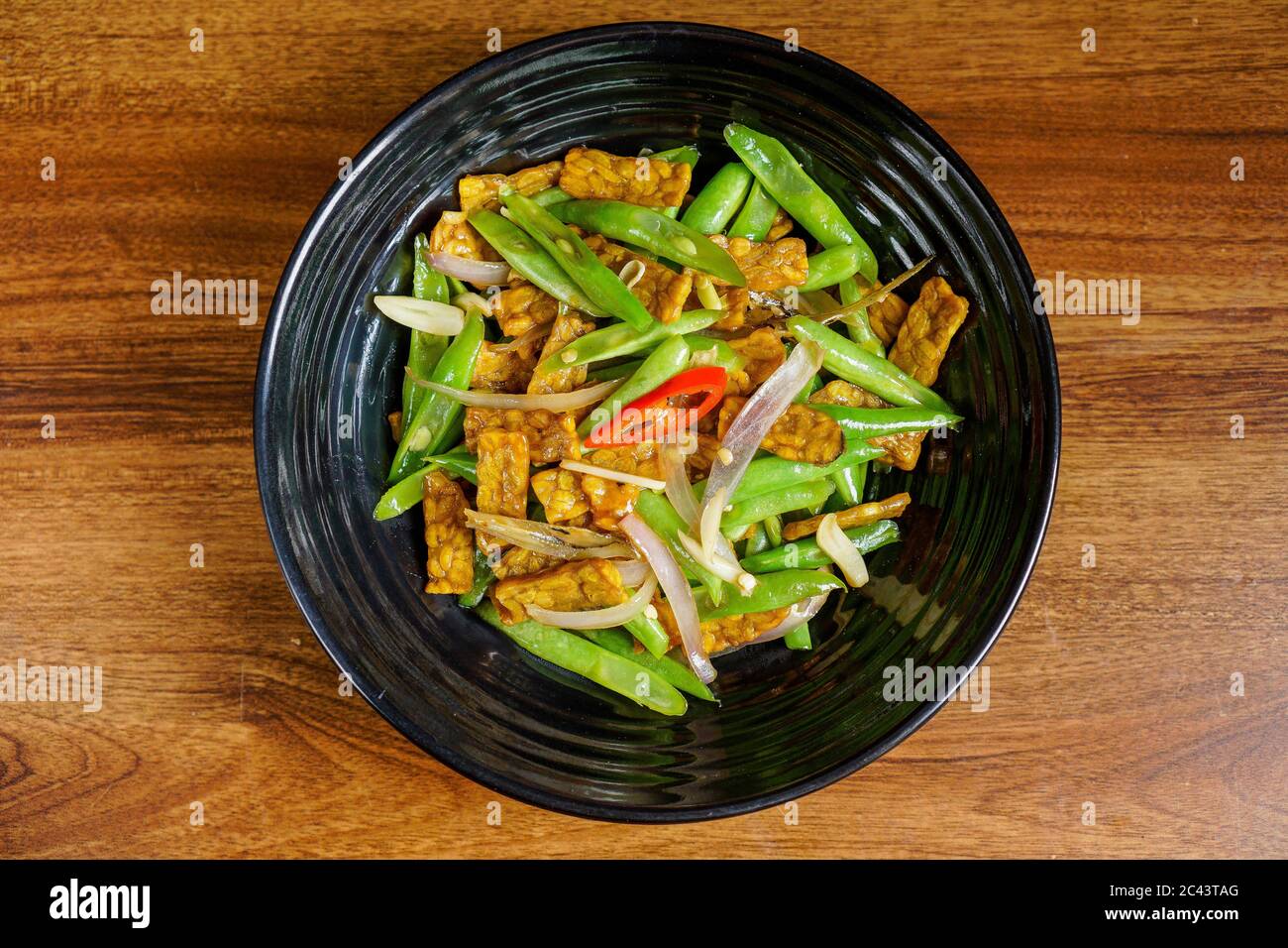 Tempeh vegetable stir fry hi-res stock photography and images - Alamy