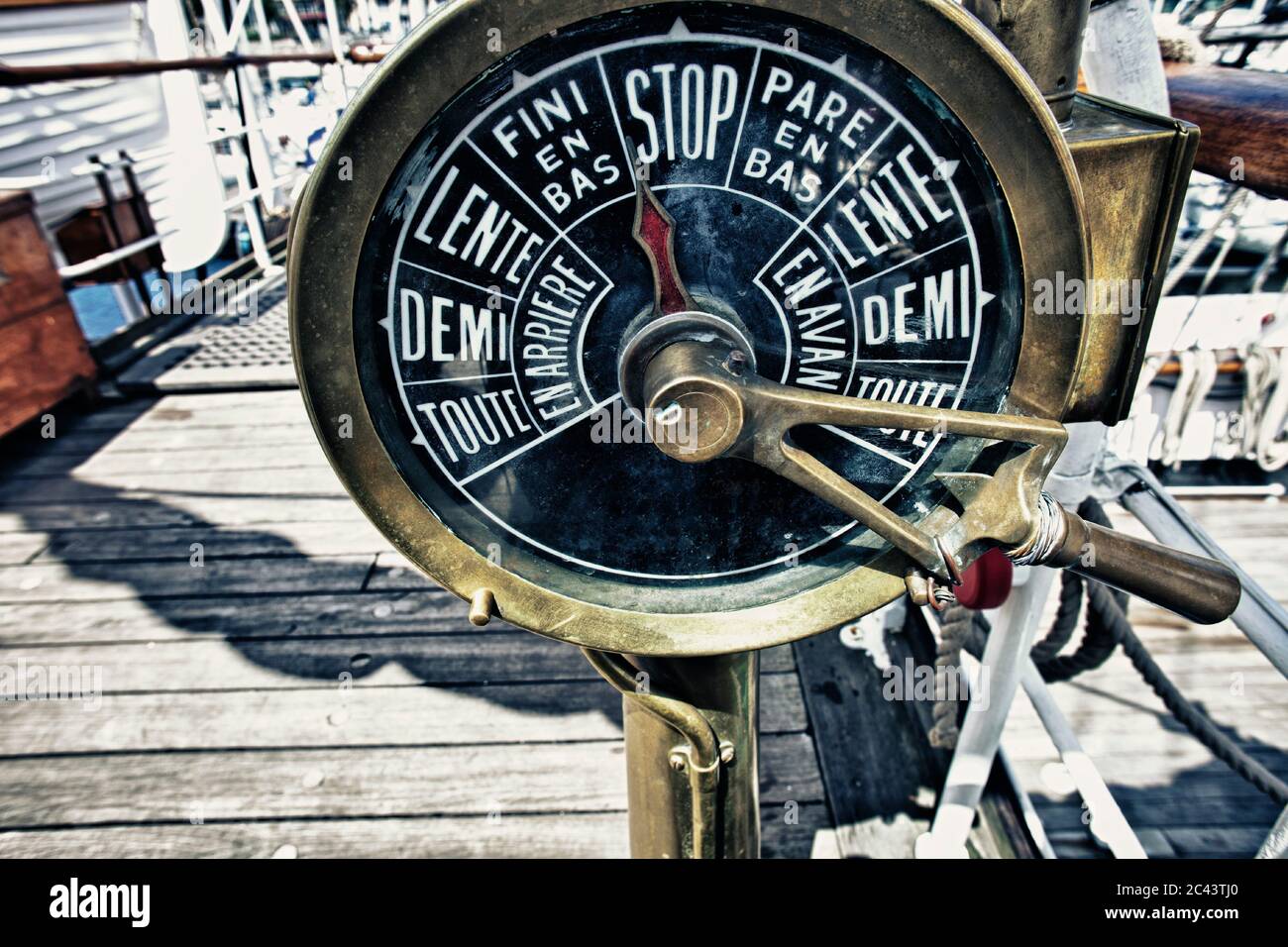 Speed controller on a sailing ship Stock Photo - Alamy