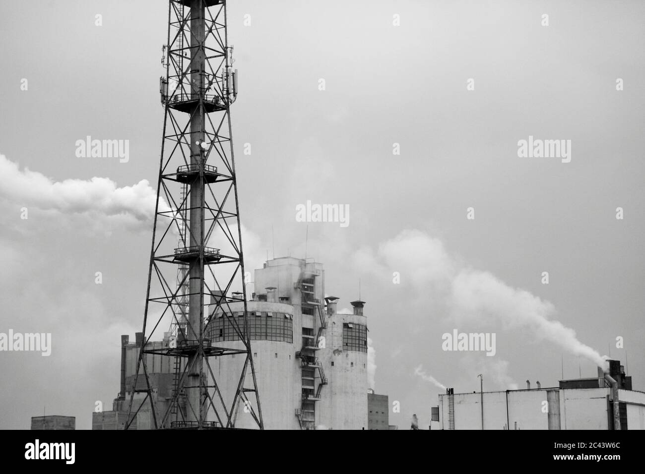 Factory building chimney hi-res stock photography and images - Alamy