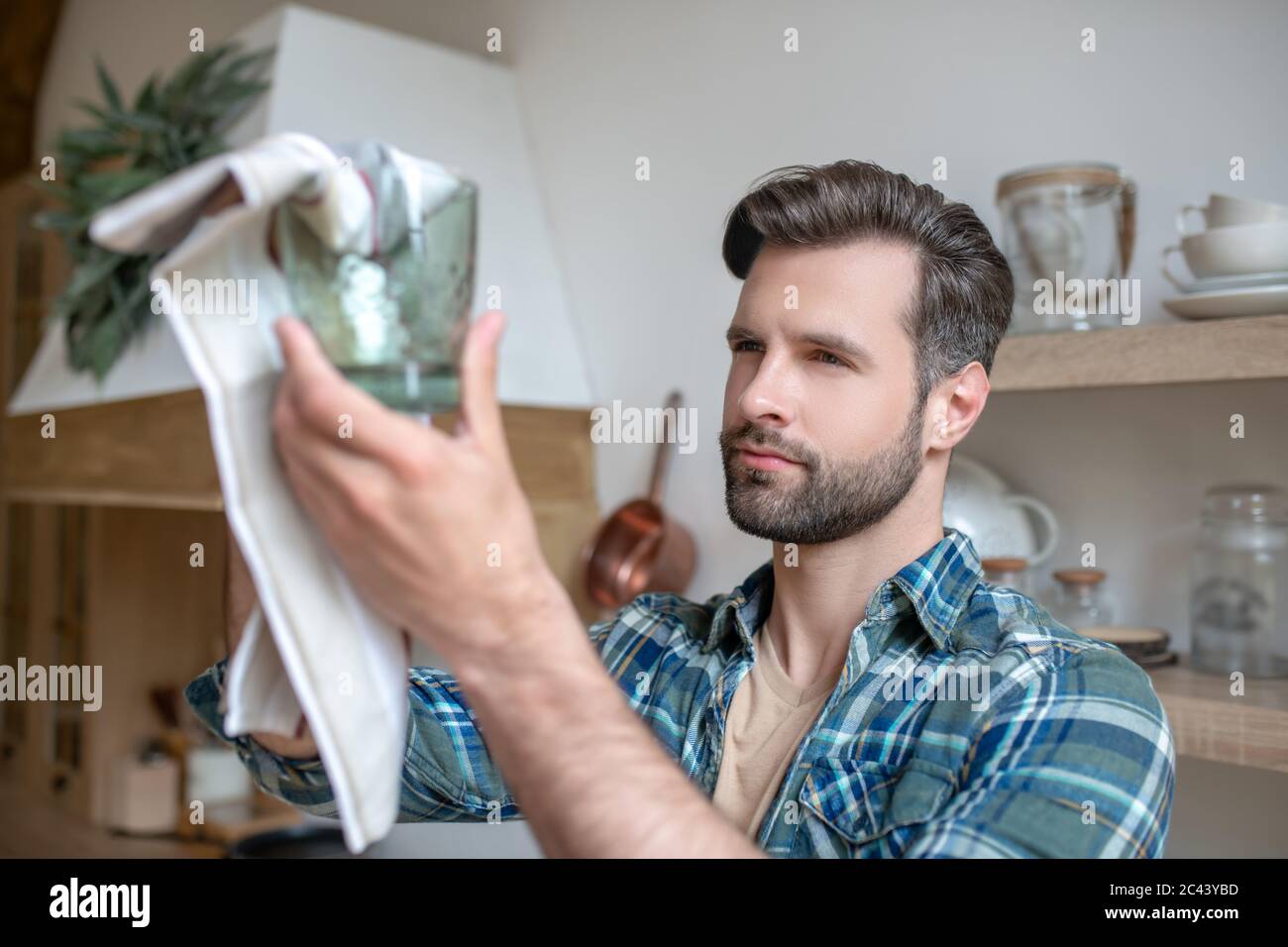 Shirt cleaning hi-res stock photography and images - Alamy