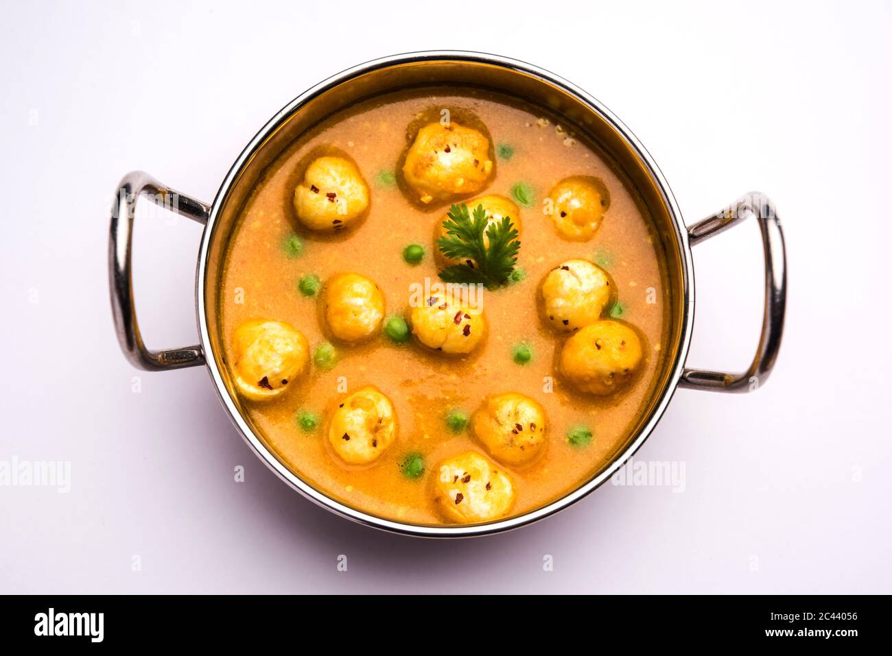 Phool Makhana Matar Gravy Sabzi or Lotus Seeds peas curry is an Indian ...