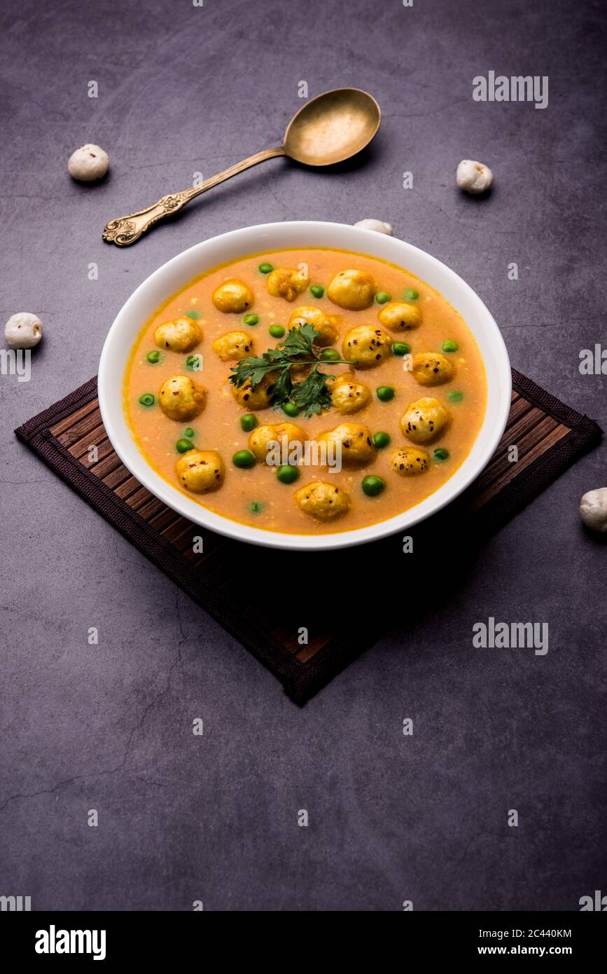 Phool Makhana Matar Gravy Sabzi or Lotus Seeds peas curry is an Indian ...