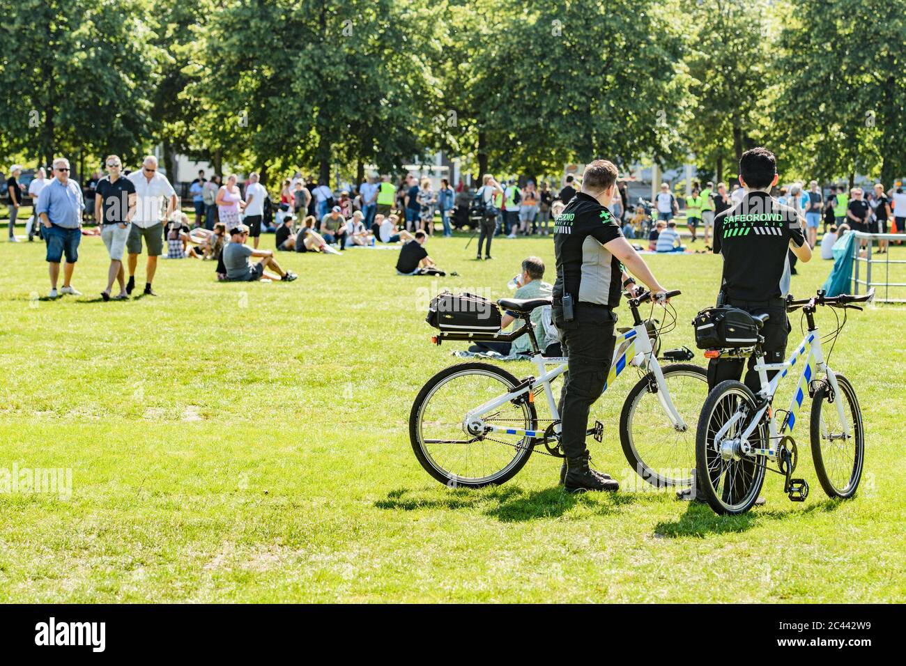 Catering van open business hi-res stock photography and images - Alamy